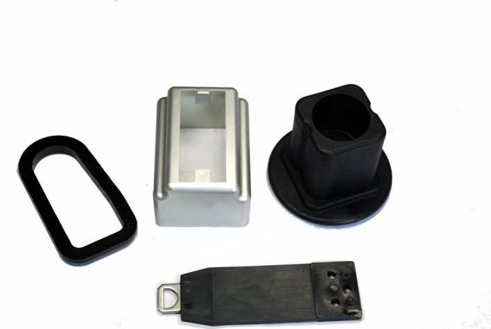 Customized profiles molding Injection Plastic Parts PA , PP Material